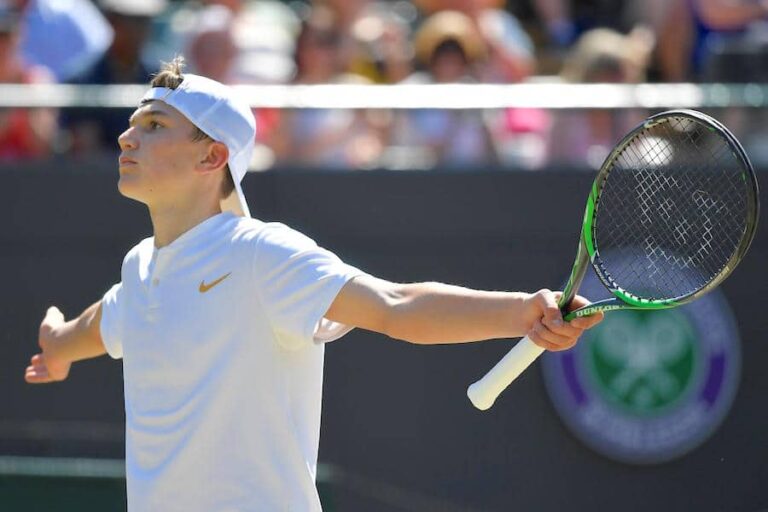 What are the Most Popular Tennis Racquet Brands?